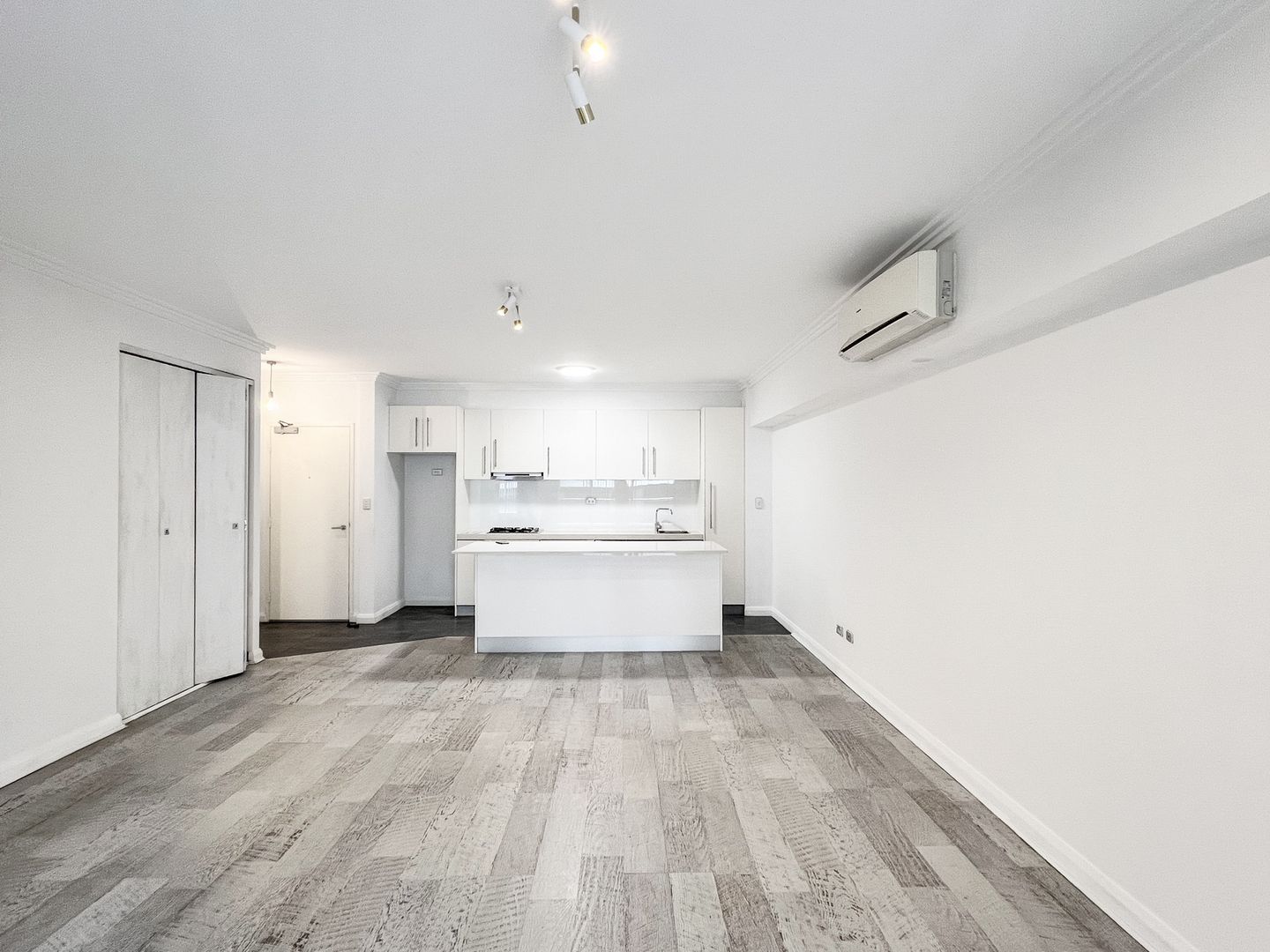 Orara St,, Waitara NSW 2077 - 2 beds apartment for Sale - 2019221601 ...