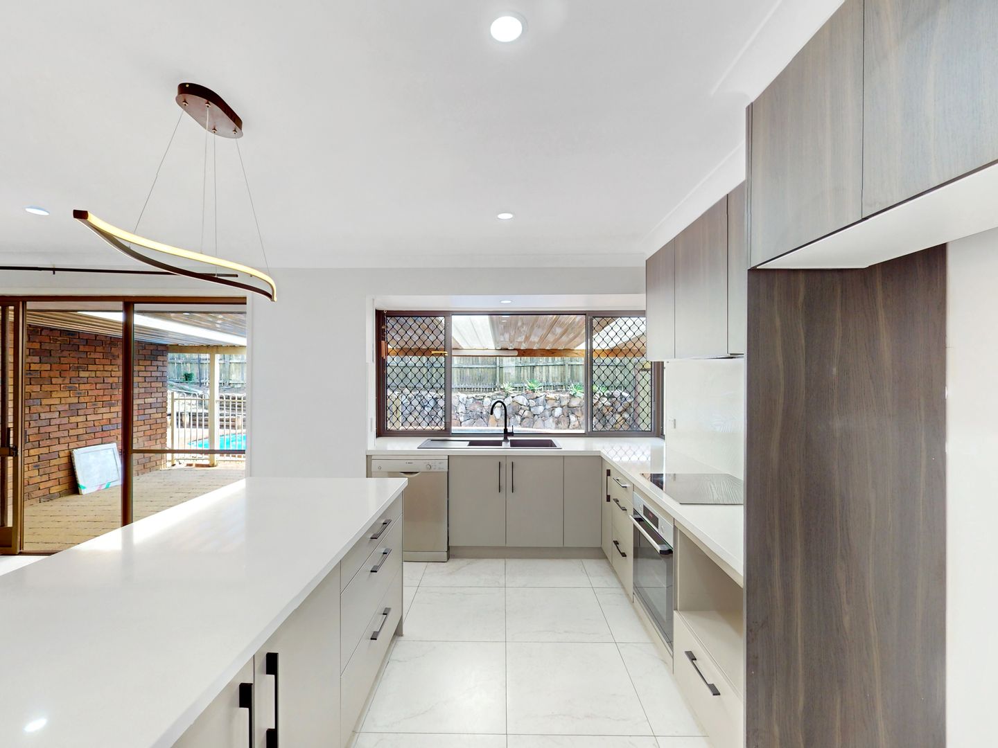 213 Gowan Road, Sunnybank Hills QLD 4109 - House For Rent | Domain