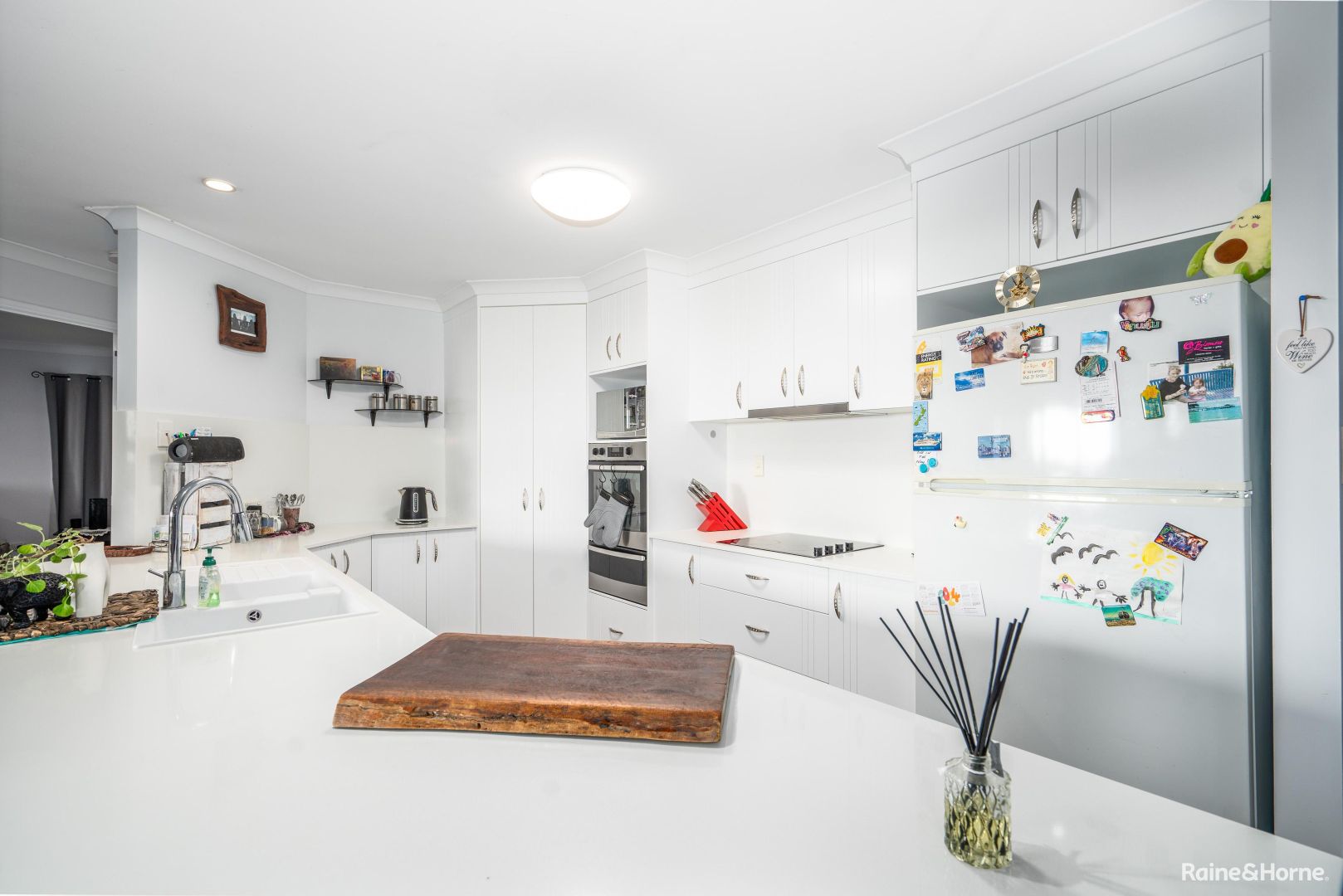 4 Waigani Avenue, Kawungan QLD 4655 | Domain