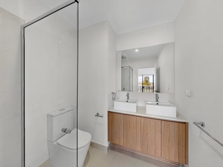 902 Rental Properties in Point Cook VIC 3030, Sanctuary Lakes VIC 3030 ...