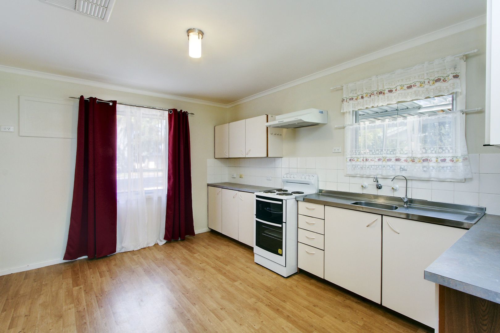 9 Sharley Court, Renmark SA 5341 | Domain