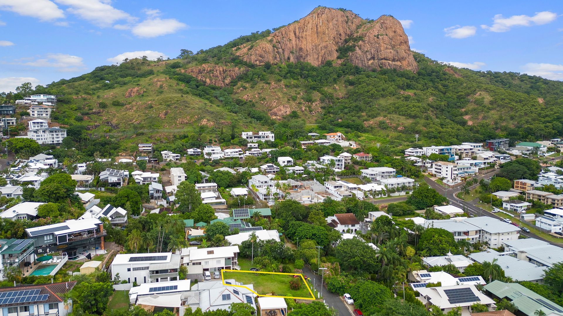 11 Queen Street, North Ward QLD 4810 | Domain