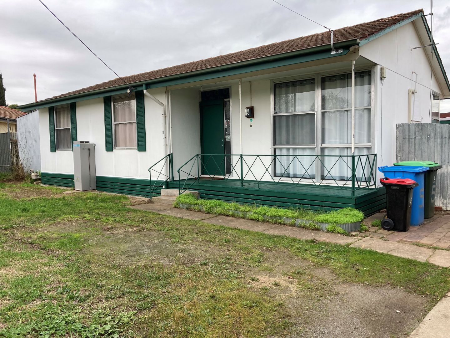 5 Morrish Road, Shepparton | Property History & Address Research | Domain