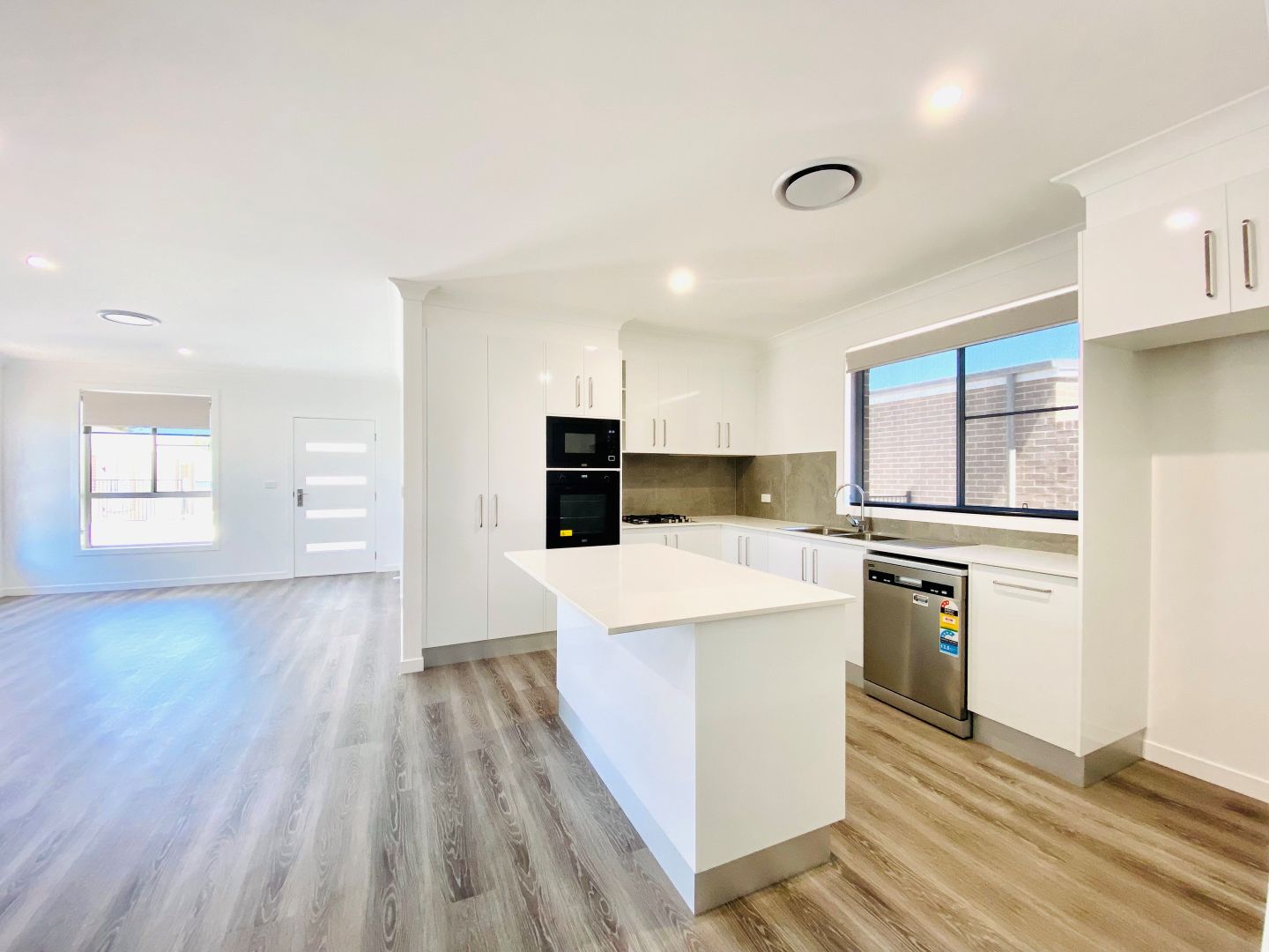 9/6 Ainslie Place, Hillvue NSW 2340 - House For Rent | Domain