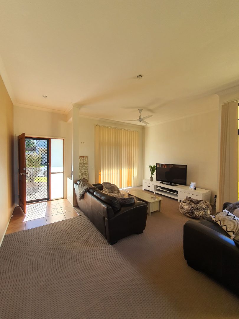 Sold 14 Majorca Crescent, Varsity Lakes QLD 4227 on 30 Jan 2023 ...