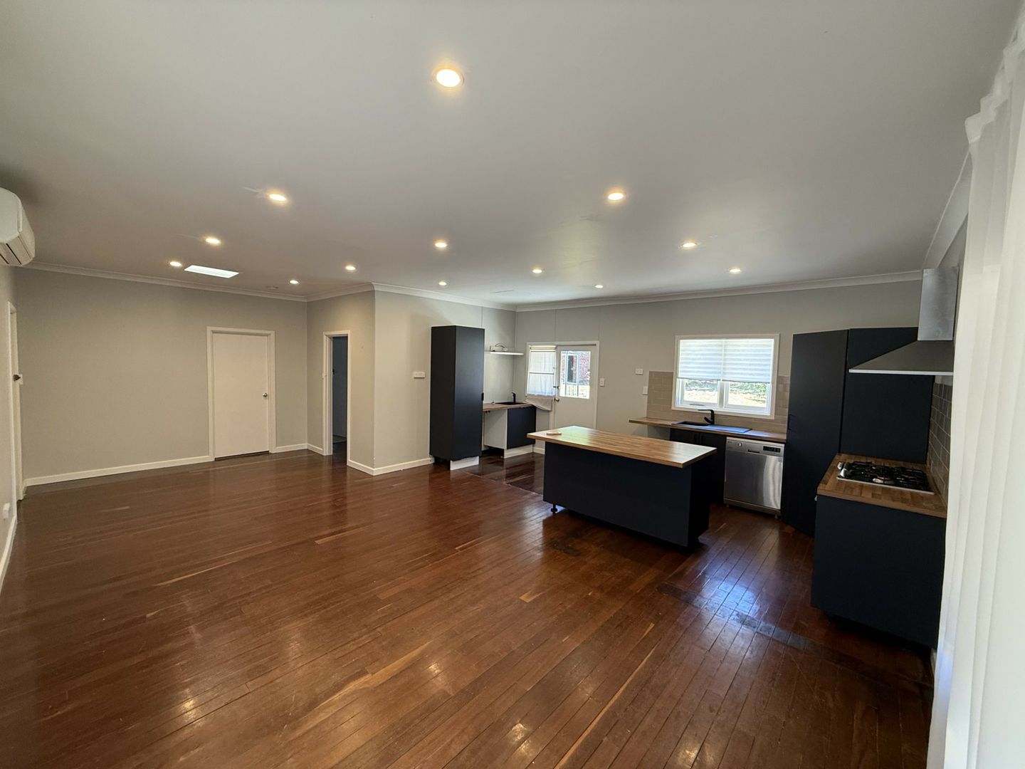 62 Verna Street, Gosnells WA 6110 - House For Rent | Domain