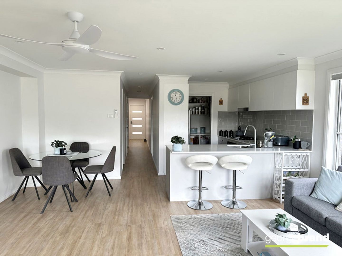 14 Bottlebrush Drive, Glenning Valley NSW 2261 - Townhouse For Rent ...