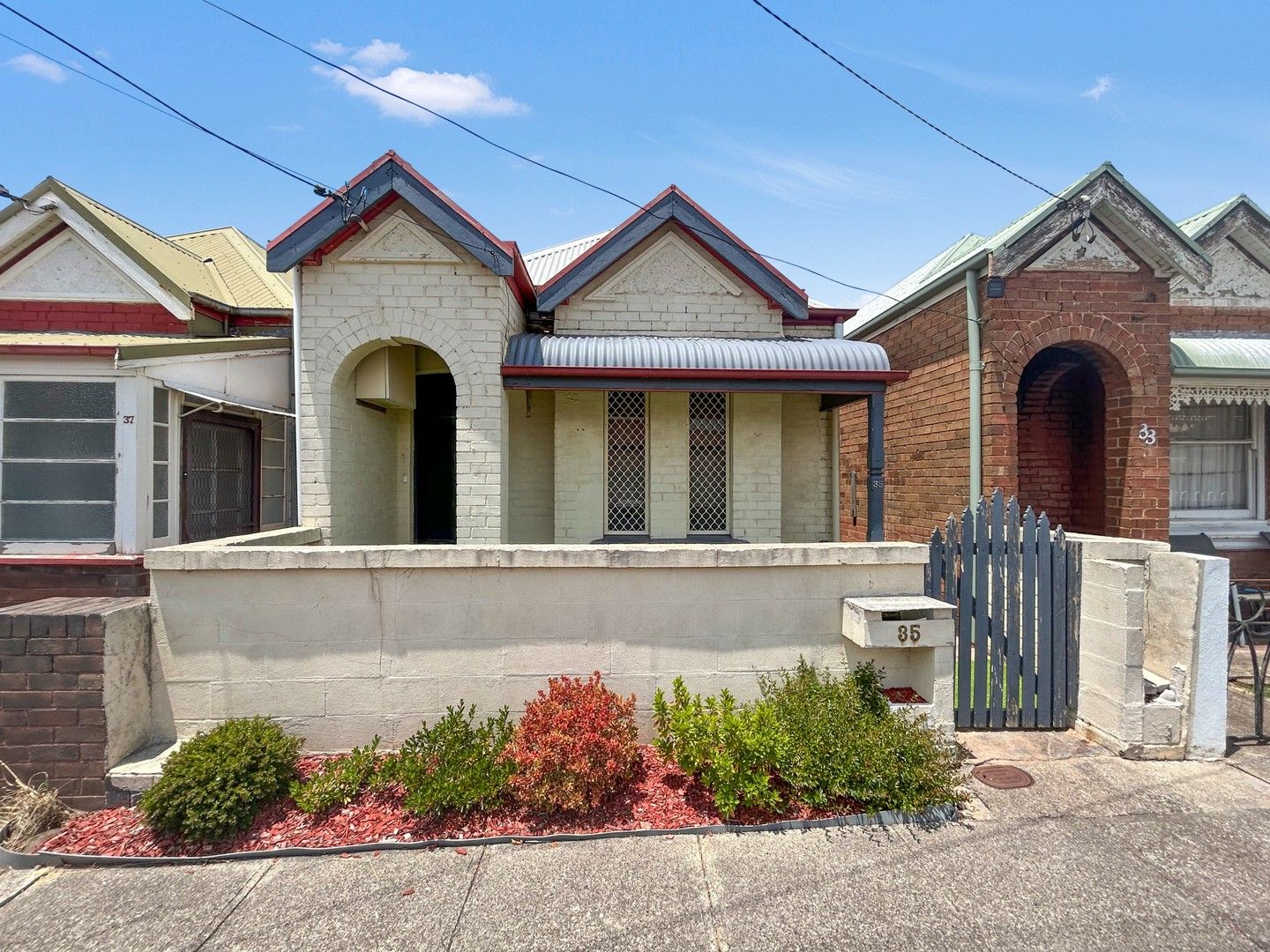 35 Roy Street, Lithgow NSW 2790 - House For Rent | Domain