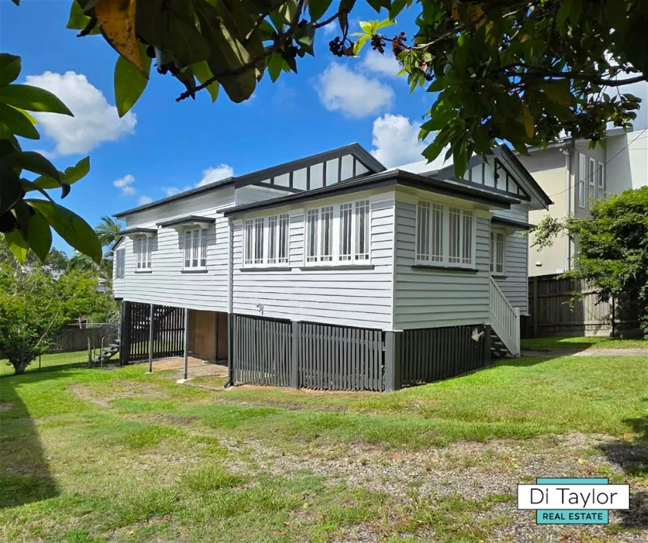 10 Prout Street, Camp Hill QLD 4152 - House For Rent | Domain