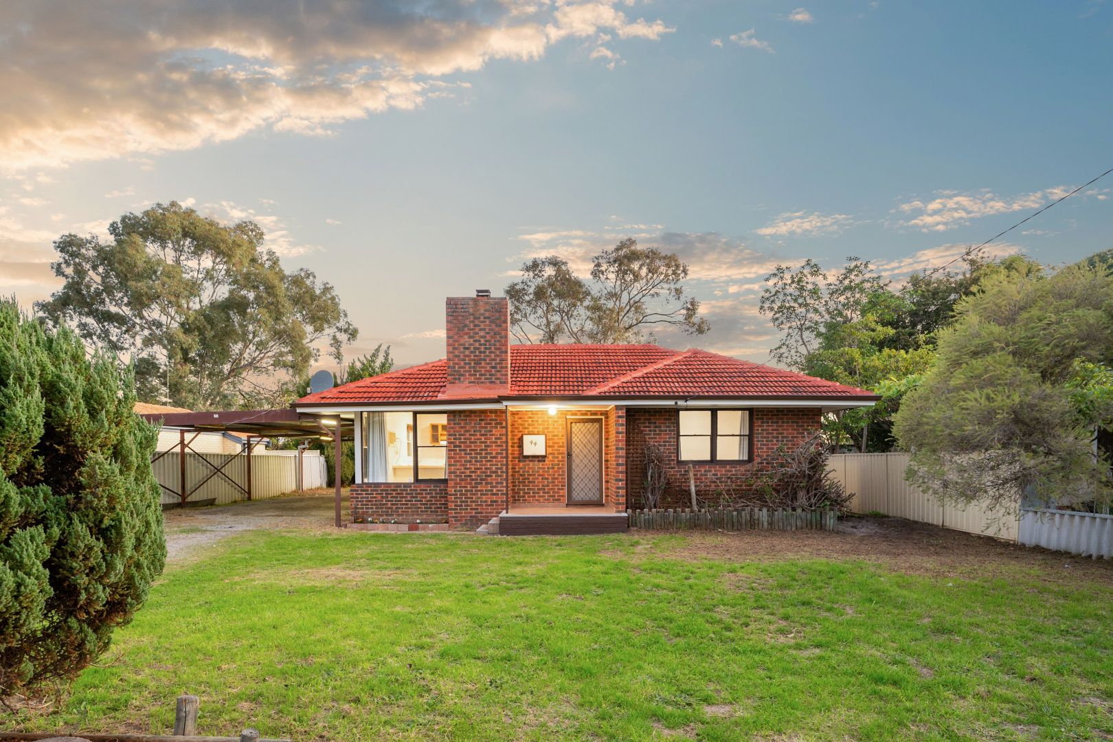 44 Dale Road, Armadal | Property History & Address Research | Domain