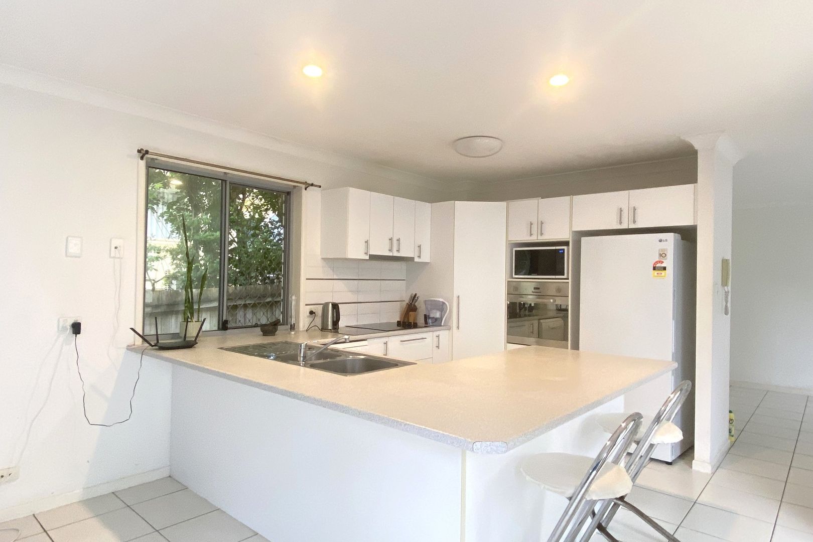 1/45 Golden Four Drive, Bilinga QLD 4225 - Townhouse For Rent | Domain