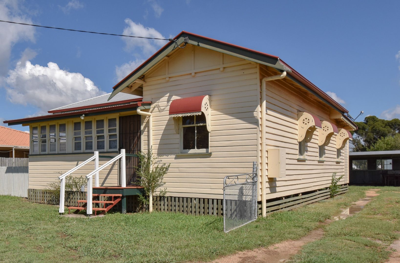 Sold 8 Murilla Street, Clifton QLD 4361 on 05 Jun 2023 - 2018454928 ...