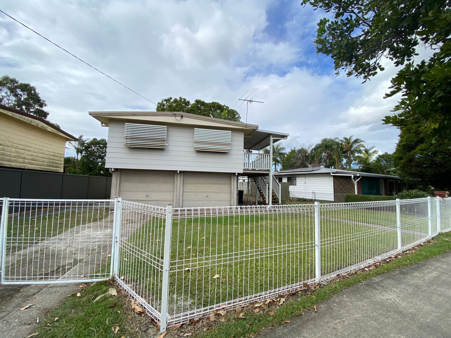 37 Springfield Drive, Burpengary | Property History & Address Research ...