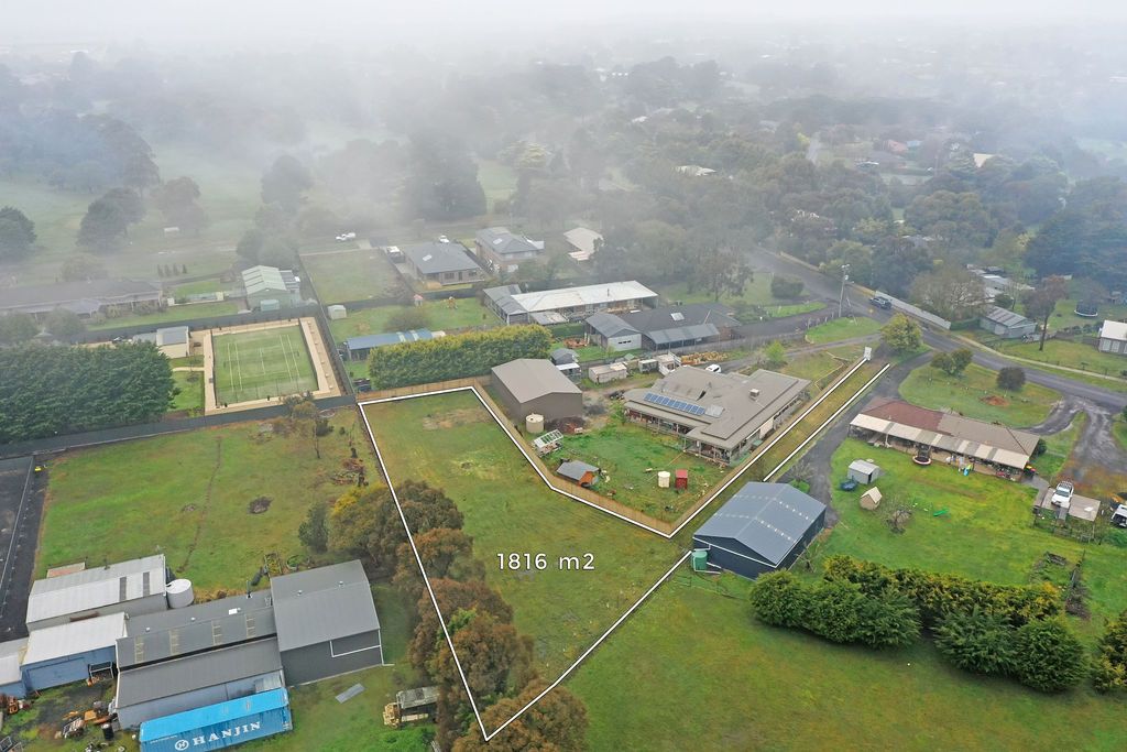 10a Berry Street, Ballan VIC 3342 | Domain