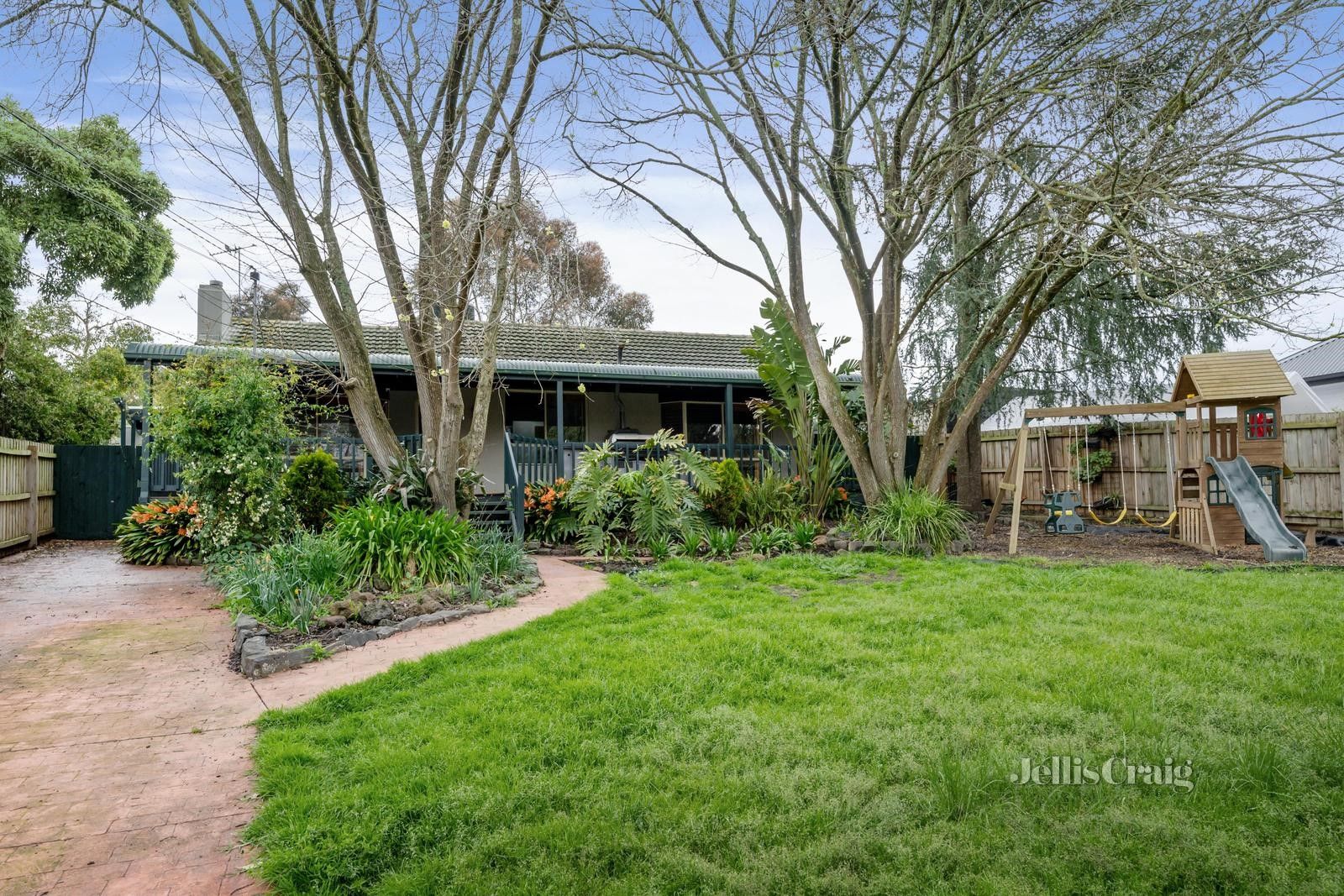 12 Mandowie Crescent, Croydon VIC 3136 - House For Rent - $720 | Domain