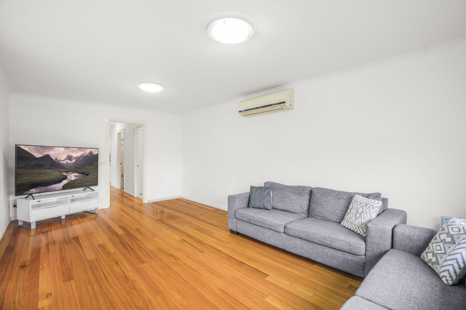 1/32 Chris Court, Hillside VIC 3037 | Domain