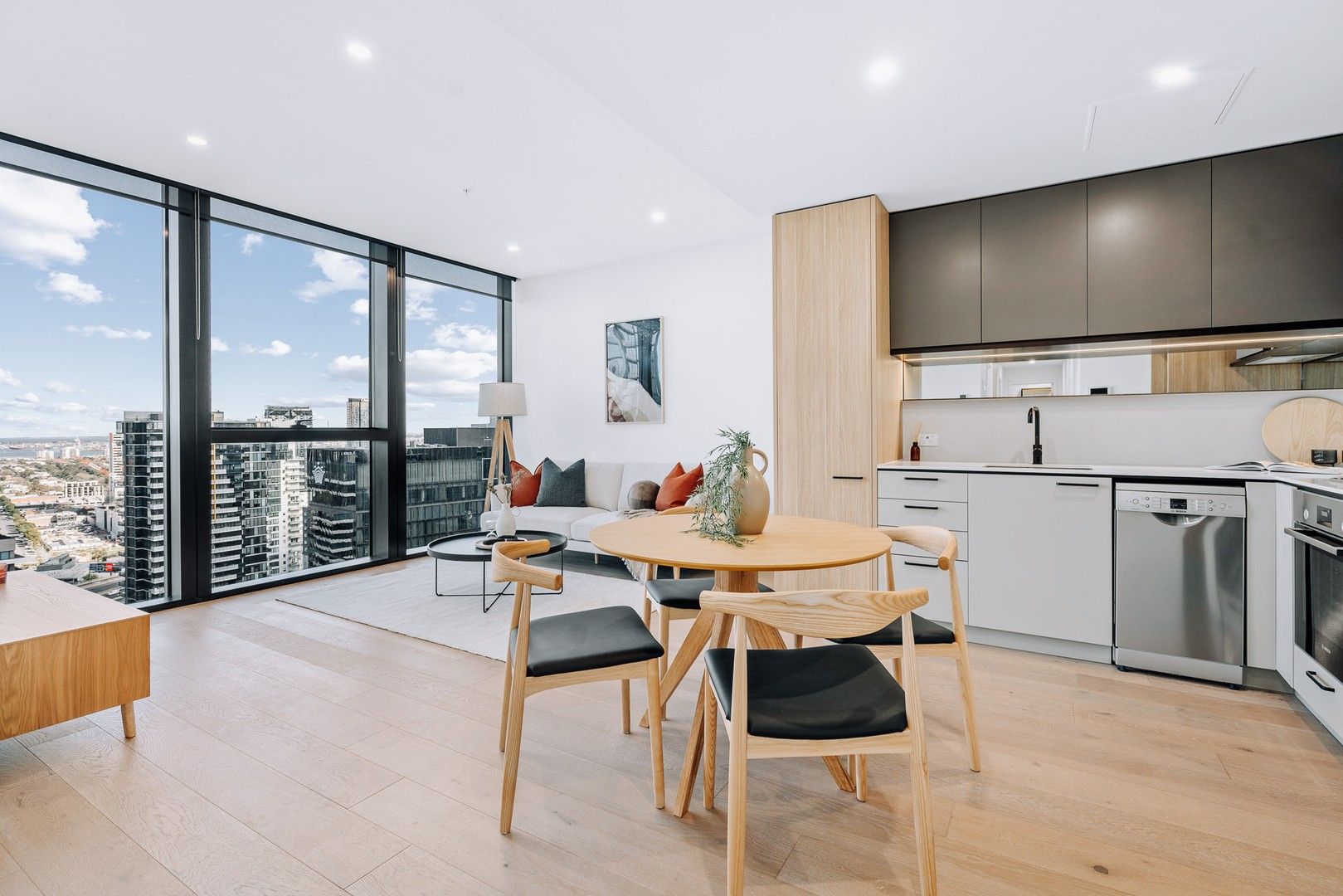 3701/260 City Road, Southbank VIC 3006 - Apartment For Rent - $850 | Domain