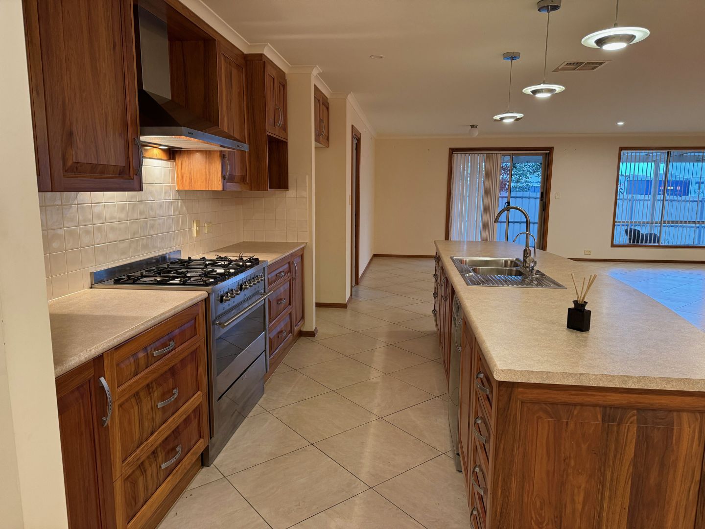 3 Elizabeth Street, Old Noarlunga SA 5168 - House For Rent - $700 | Domain