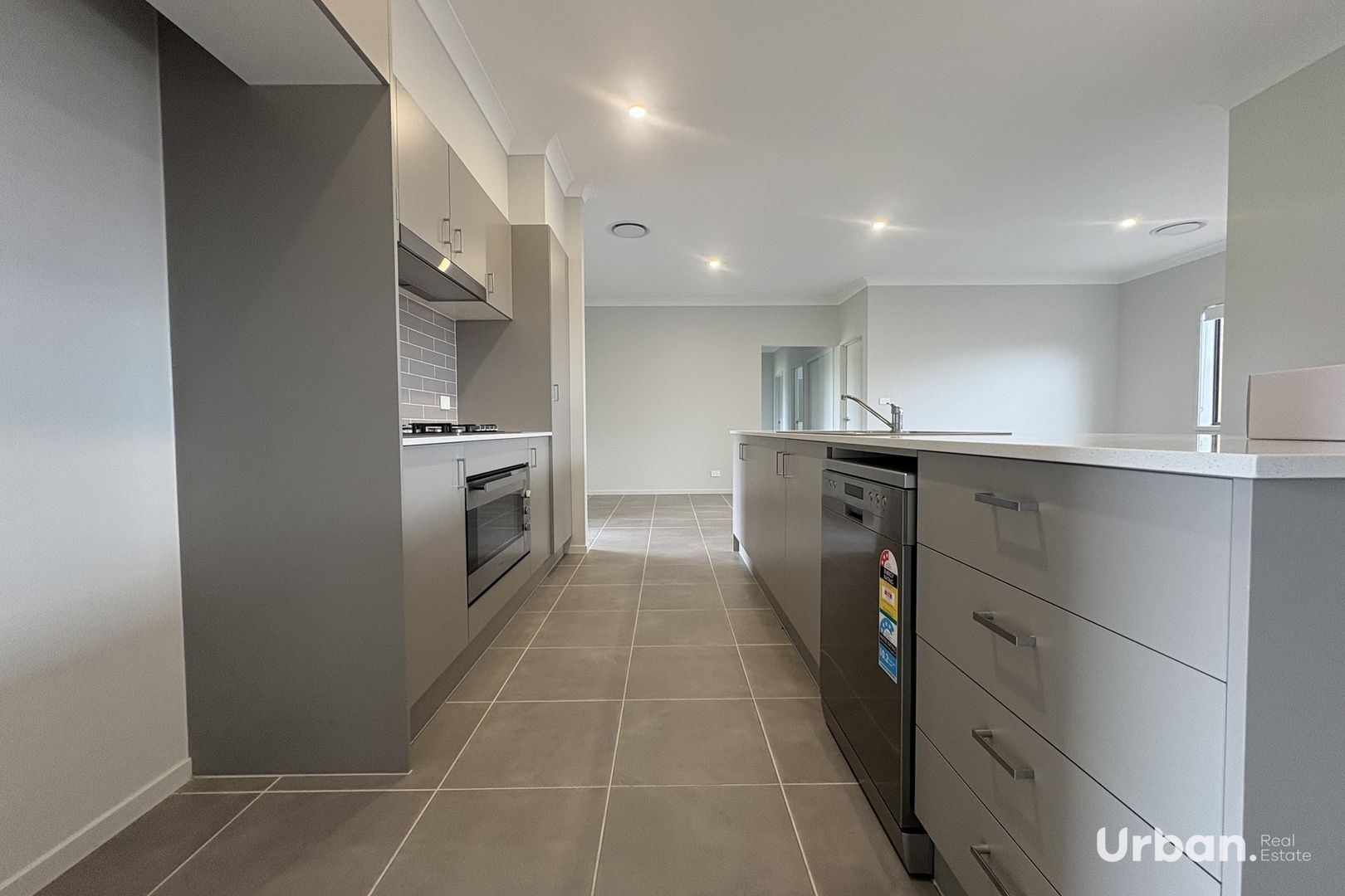 2/9 Font Hill, Farley NSW 2320 - House For Rent | Domain