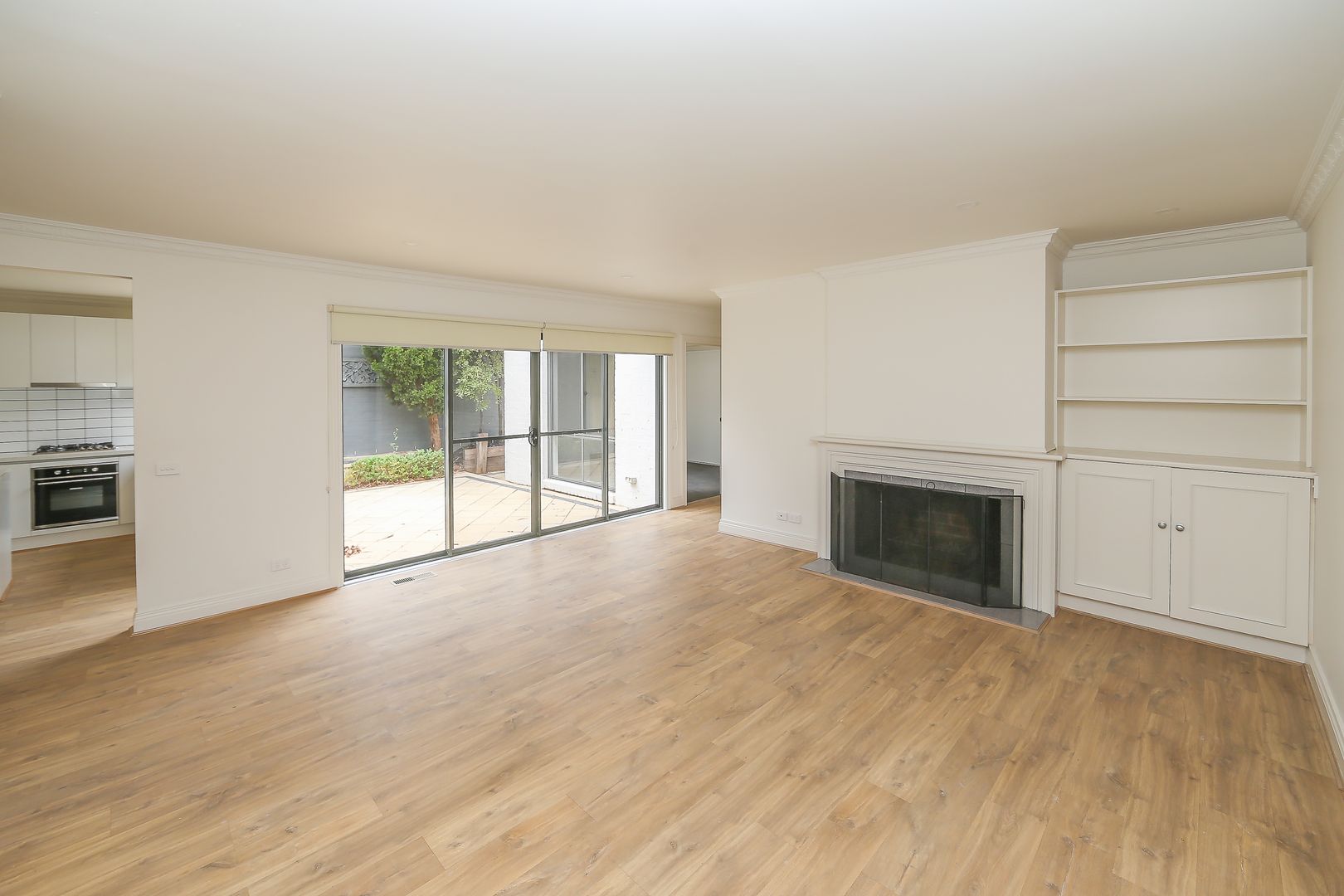 49 Sunhill Road, Glen Iris VIC 3146 - House For Rent - $1,100 | Domain