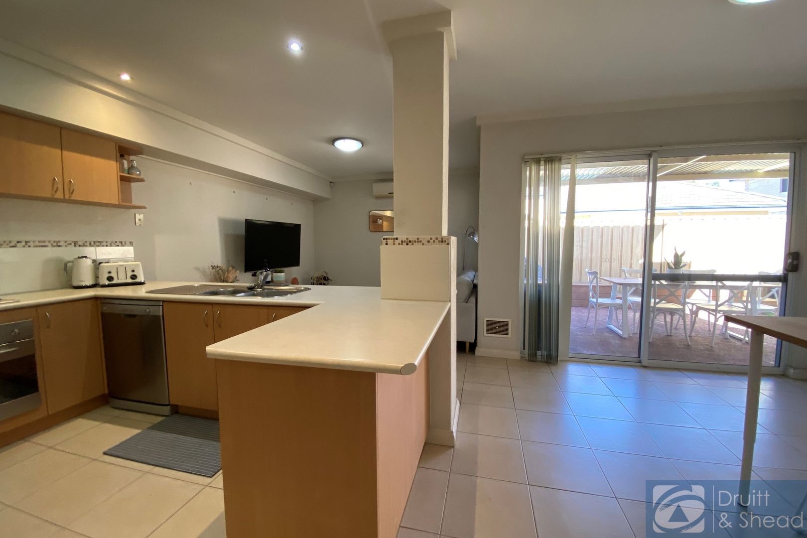 7B Decima Street, Innaloo WA 6018 - Townhouse For Rent | Domain
