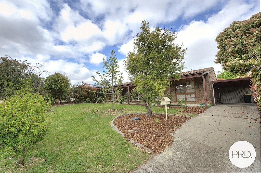 25 Mellor Circuit, Florey ACT 2615 - House For Rent | Domain