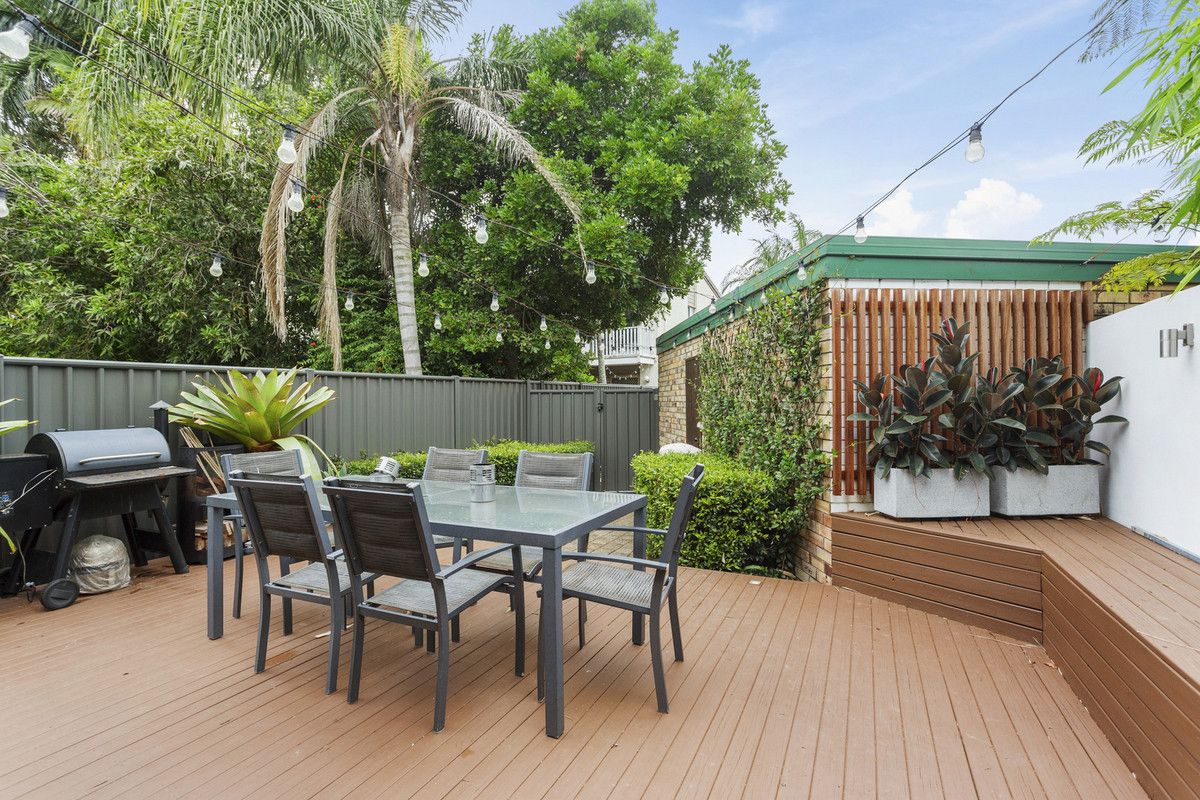 5/22-24 Dunlin Drive, Burleigh Waters QLD 4220 - Townhouse For Rent ...