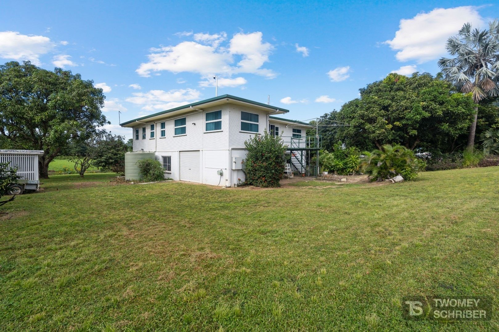 914 Captain Cook Highway, Smithfield QLD 4878 - House For Rent | Domain
