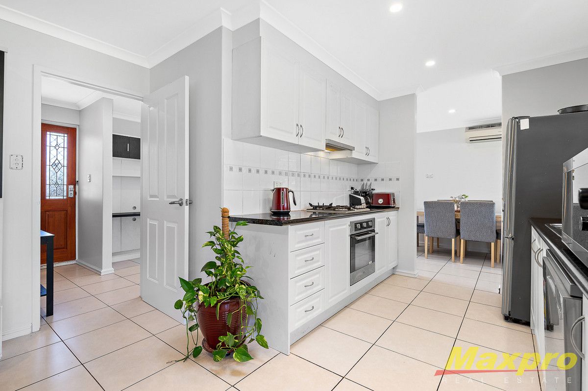 42 Kimberley Way, Parkwood WA 6147 - House For Rent | Domain