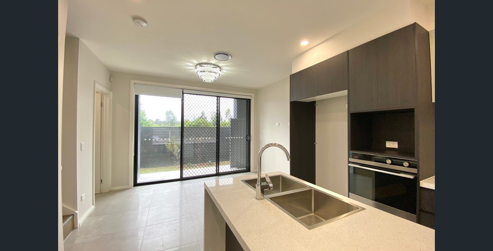 32 Hopwood Glade, Quakers Hill NSW 2763 - House For Rent | Domain