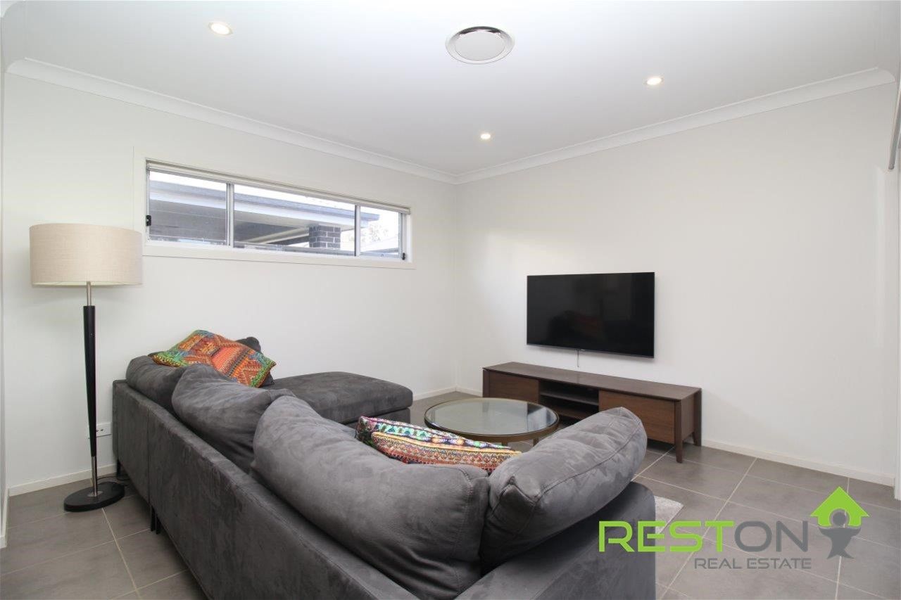 Jordan Springs NSW 2747 - 4 beds house for Rent, $700 per week ...