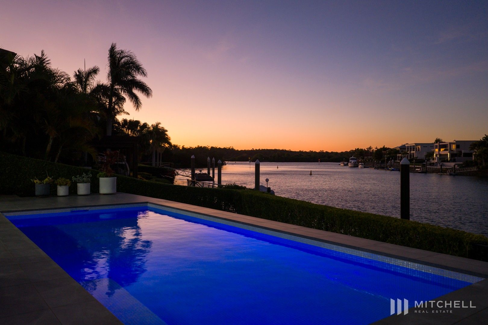2601 Gracemere Circuit North, Hope Island QLD 4212 | Domain