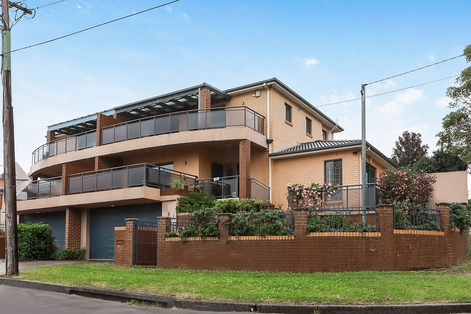 1 Junee Crescent, Kingsgrove NSW 2208 - House For Rent | Domain