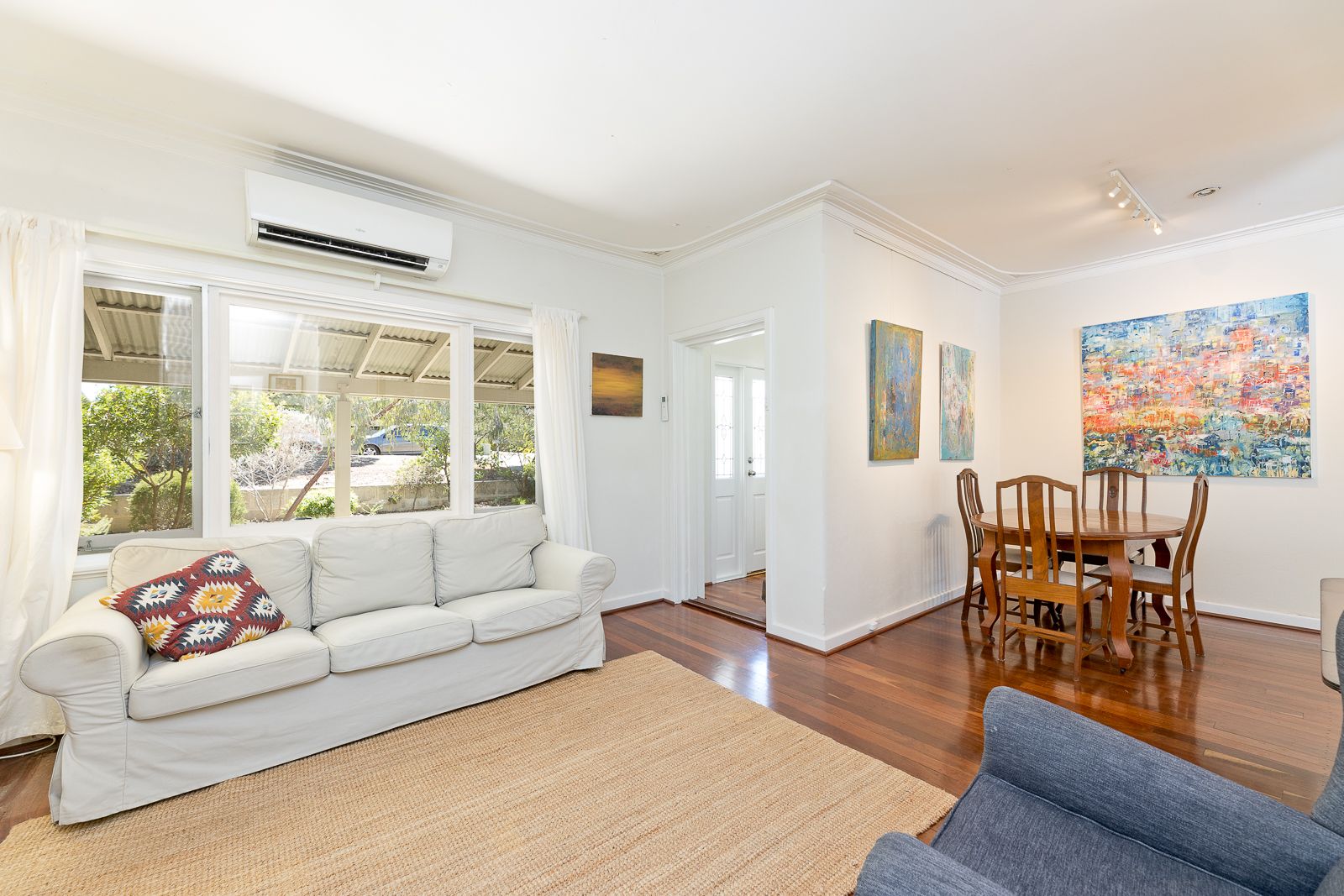 35 Redwood Crescent, Melville WA 6156 - House For Rent - $850 | Domain