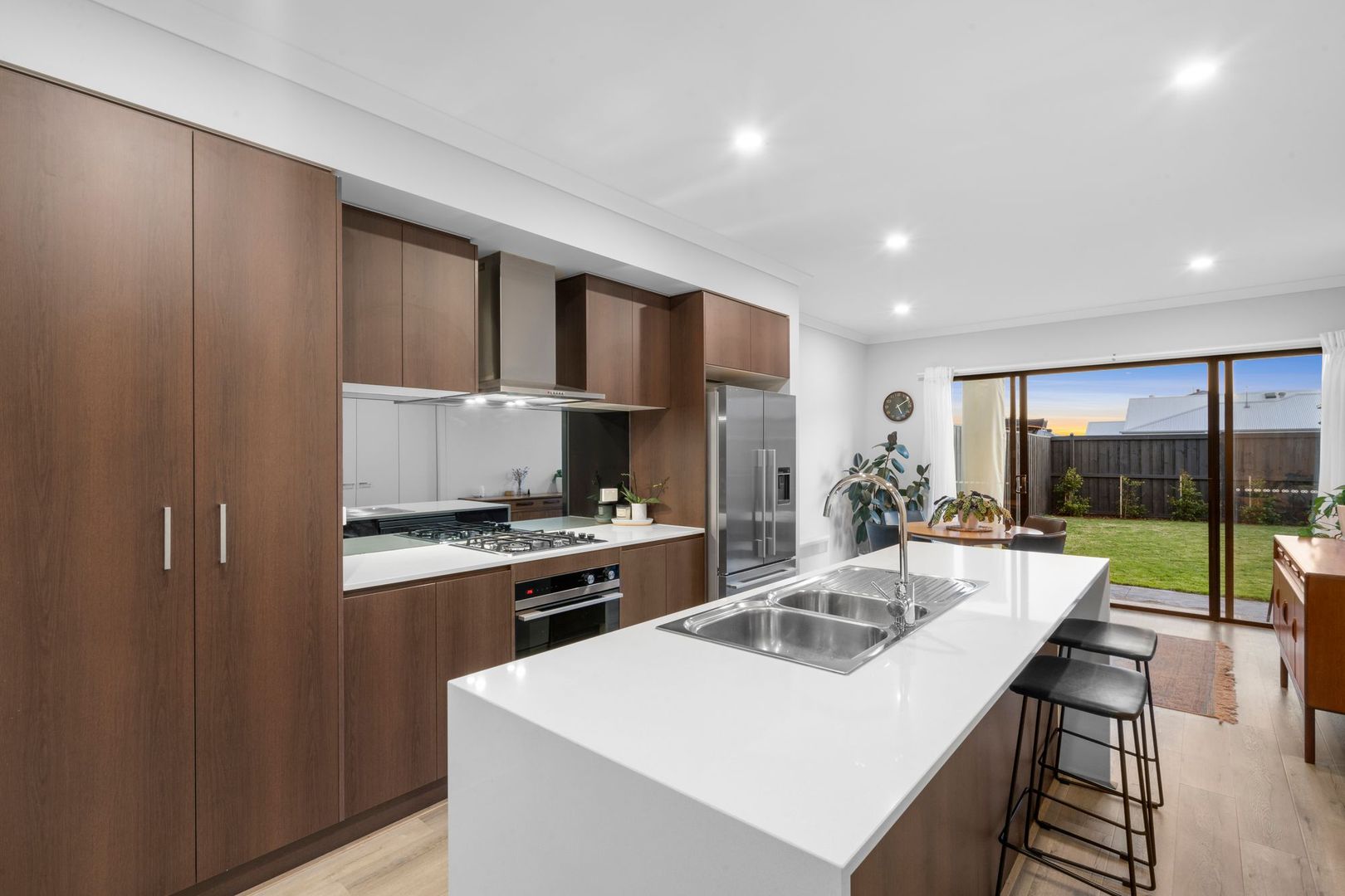 8 Avonbury Dr, Armstrong Creek VIC 3217 | Domain