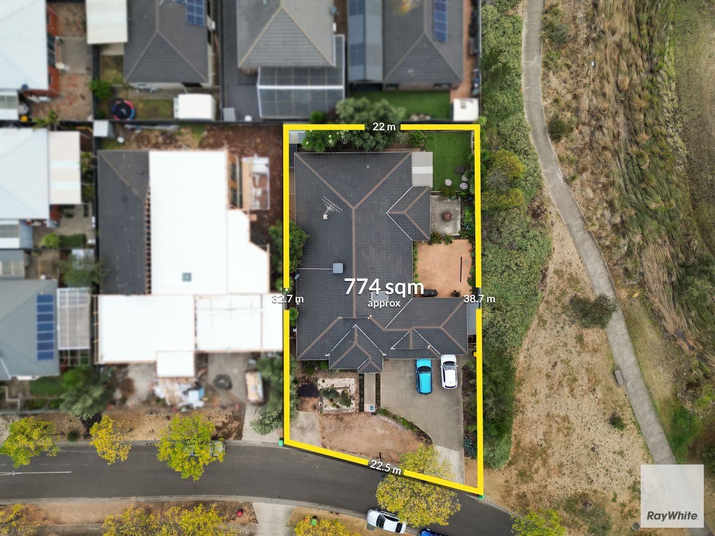 6 Insley Way, Caroline Springs VIC 3023 | Domain