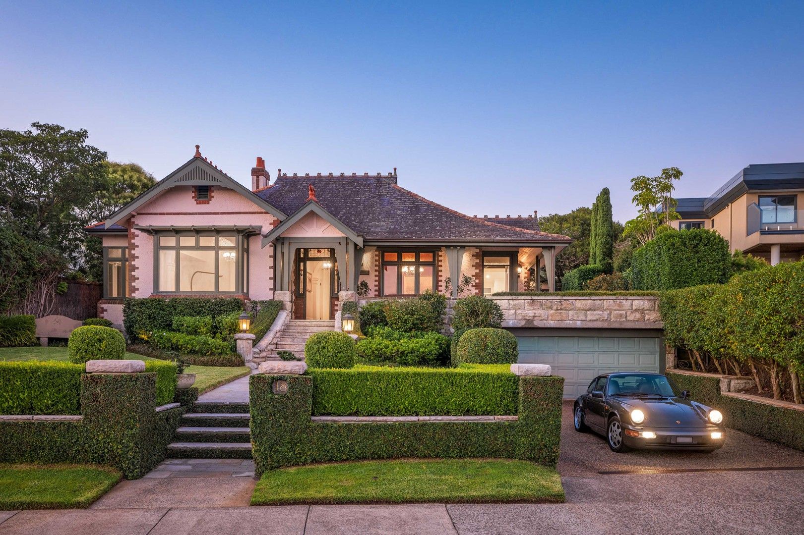 18 Edgecliffe Esplanade, Seaforth NSW 2092 | Domain