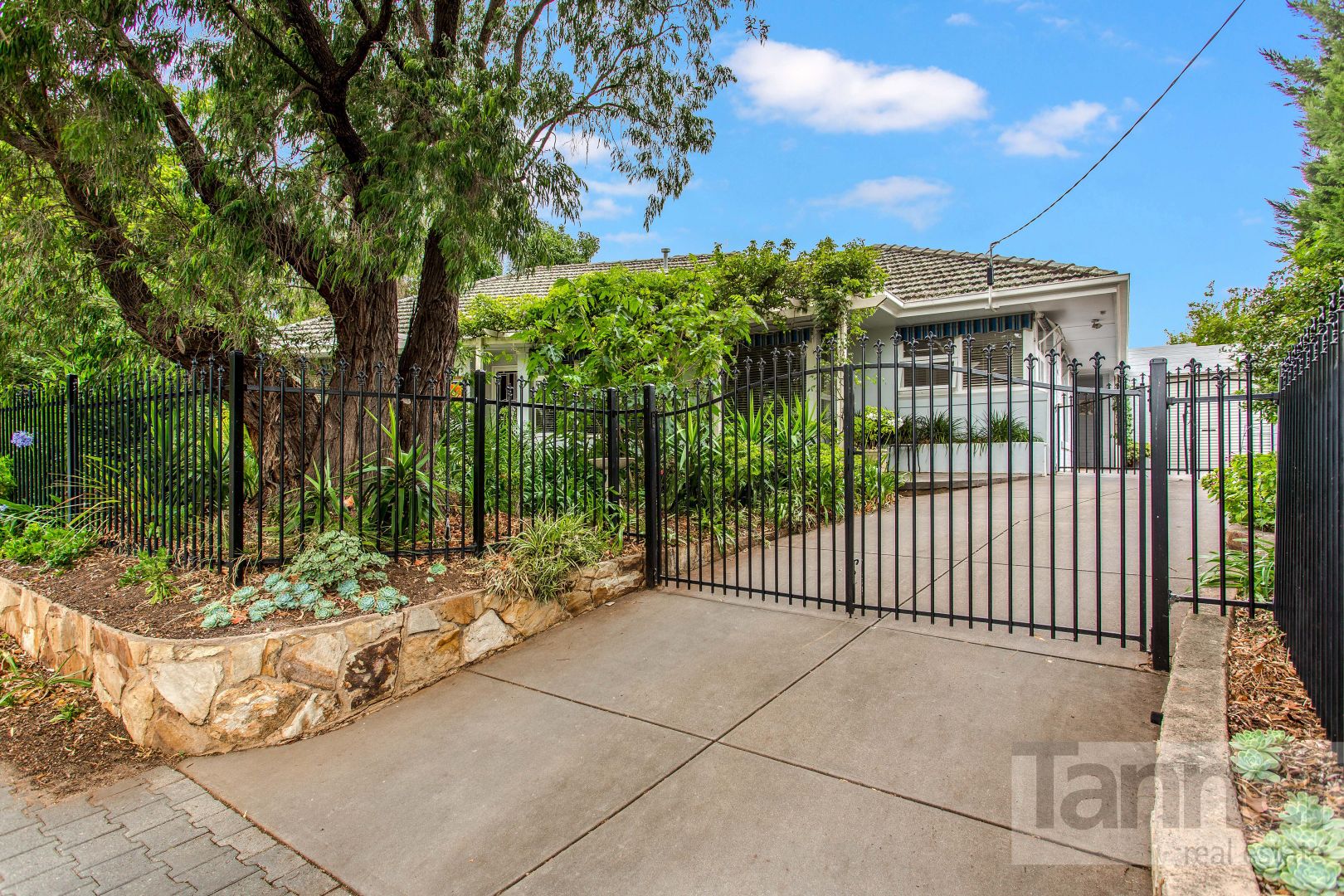 1 Elizabeth Street, Clapha | Property History & Address Research | Domain