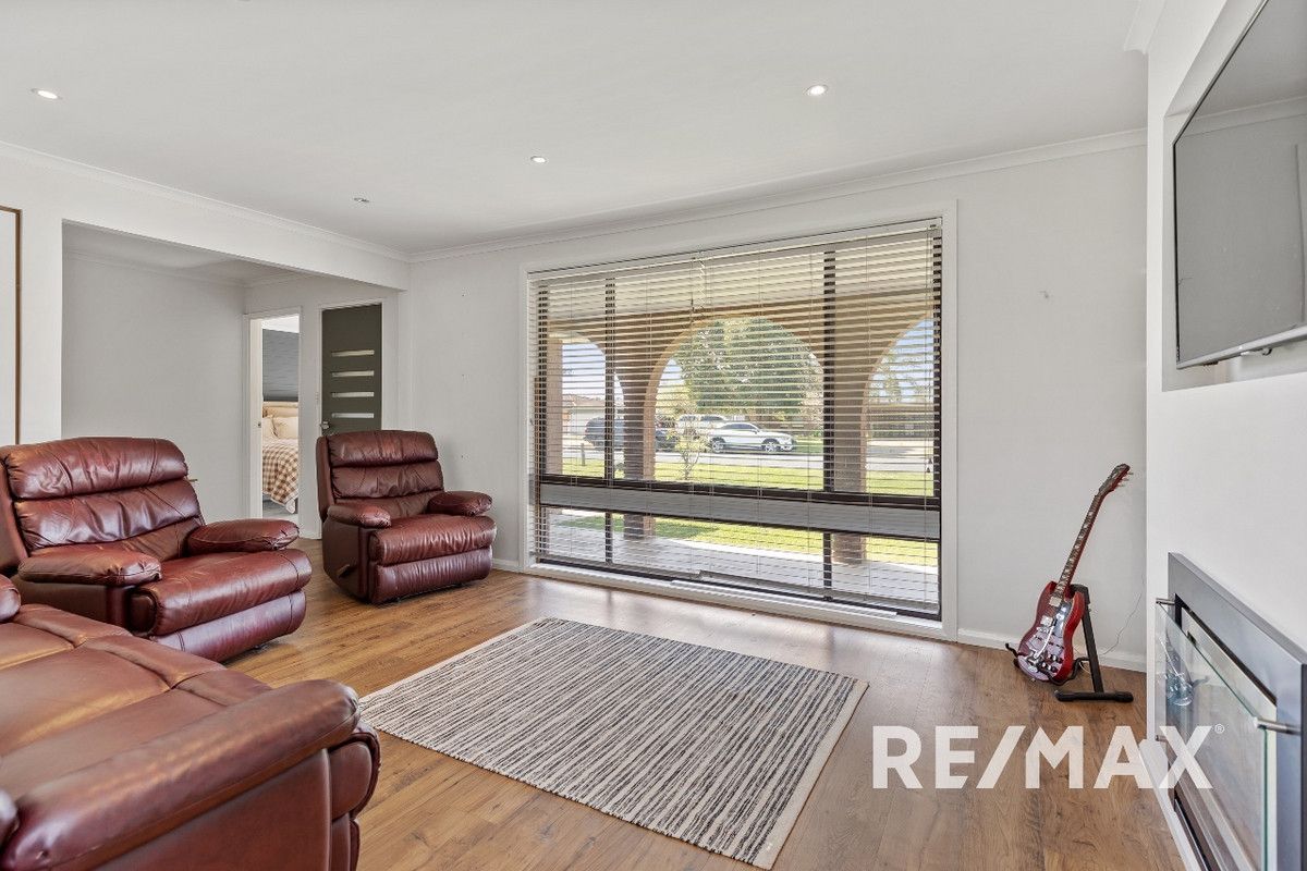 12 Vanda Street, Lake Albert NSW 2650 - House For Rent | Domain