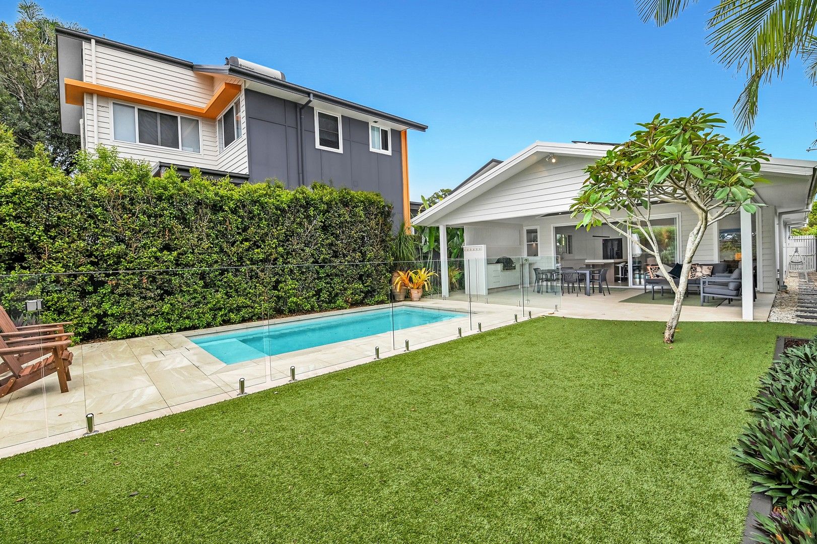 49 Nobby Parade, Miami QLD 4220 - House For Rent | Domain