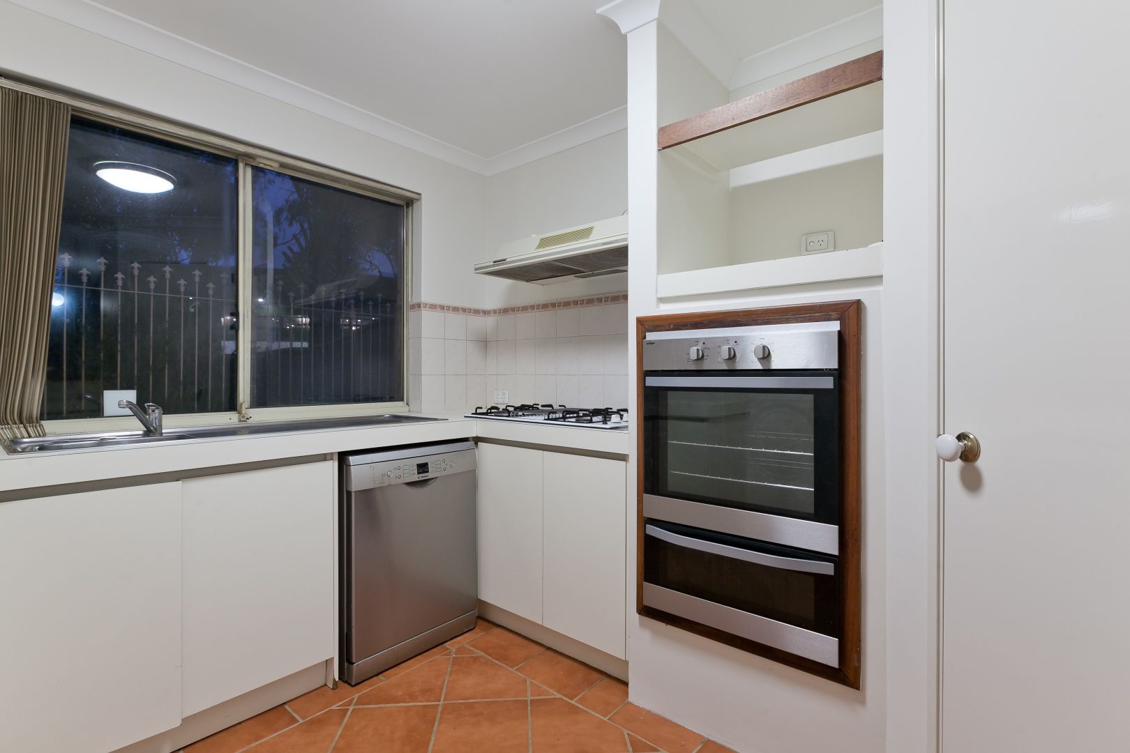 3/34 Norton Street, South Perth WA 6151 - Townhouse For Rent - $730 ...