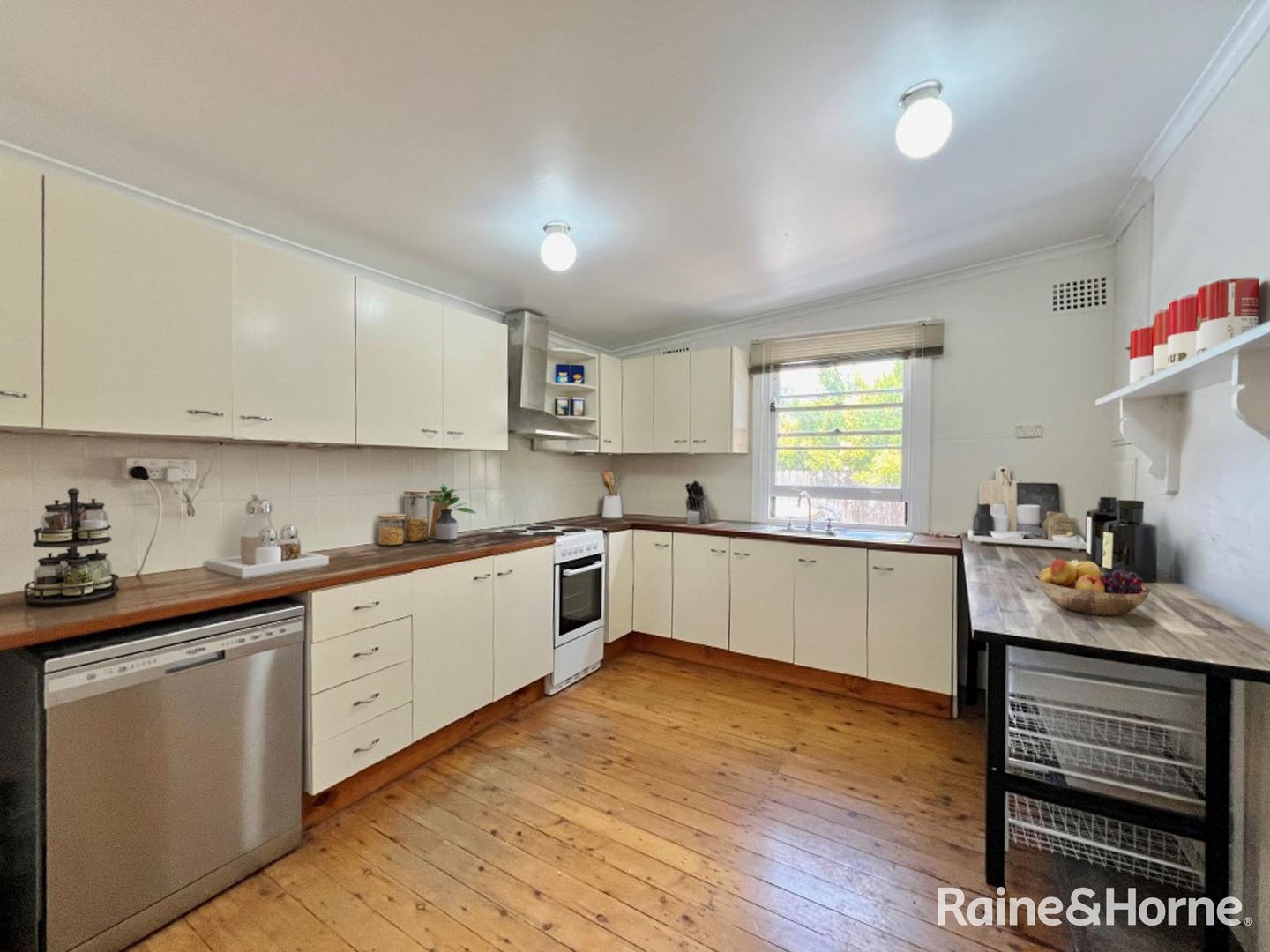 86 Bant Street, South Bathurst NSW 2795 | Domain