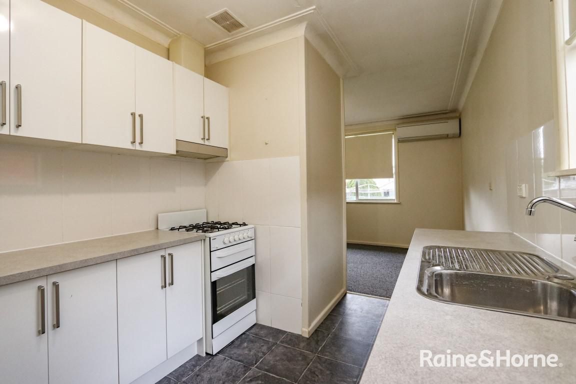 4/277 Russell Street, Bathurst NSW 2795 - House For Rent - $300 | Domain