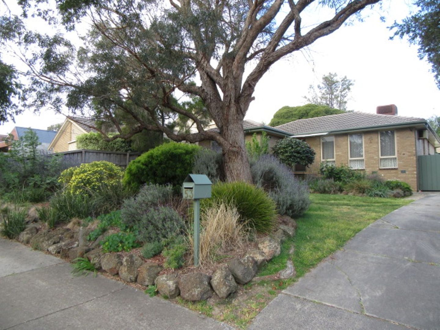 53 Deschamp Crescent, Rowville | Property History & Address Research ...