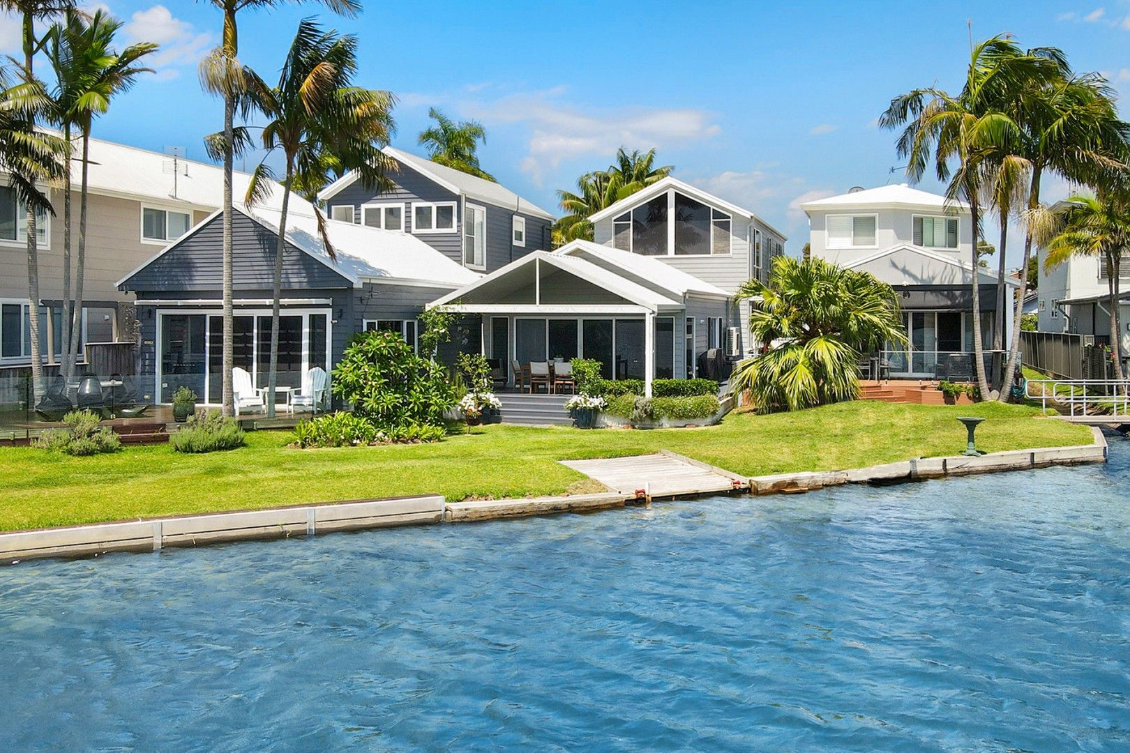 41 Emily Street, Marks Point NSW 2280 - House For Rent | Domain