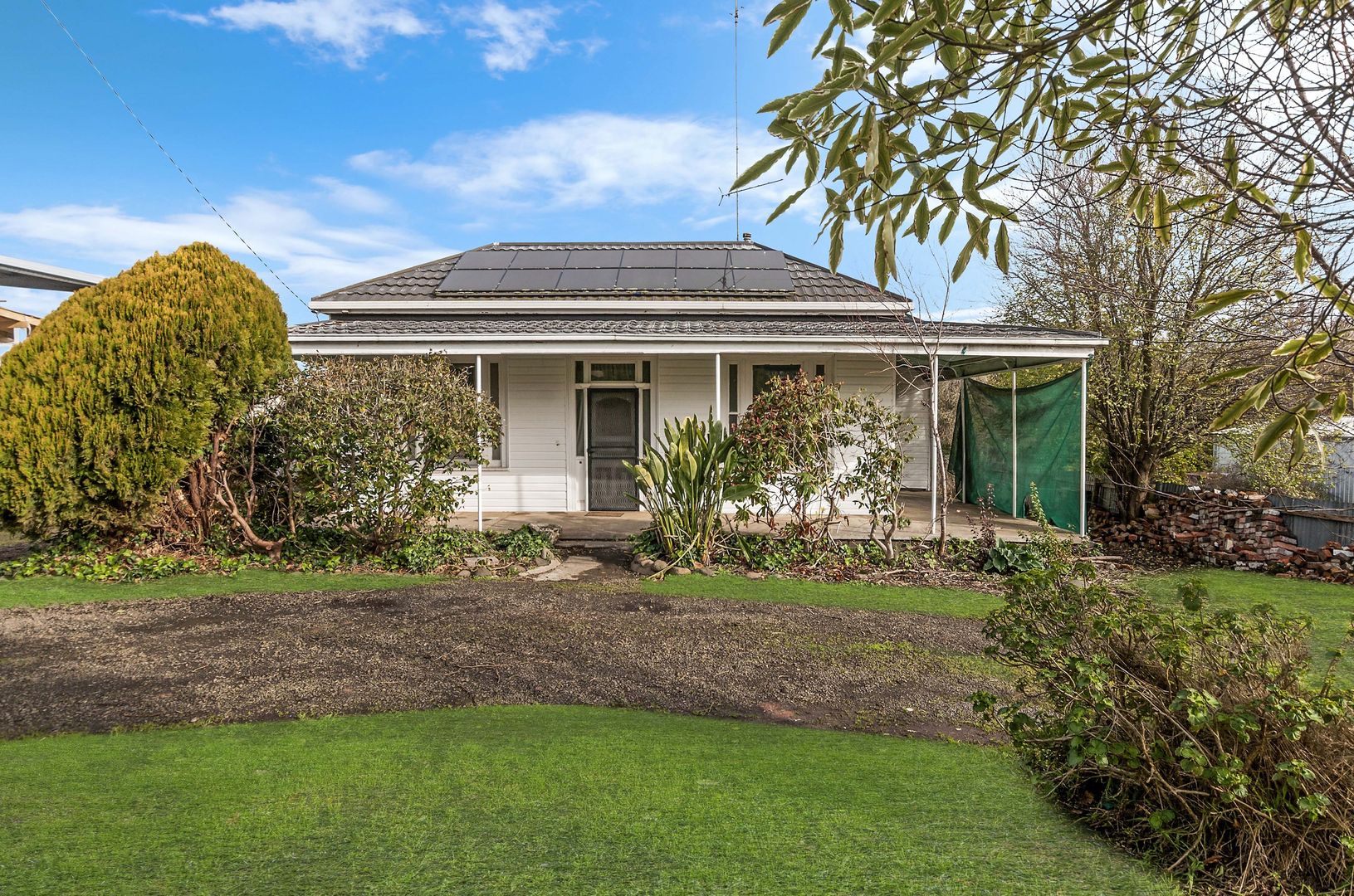 9 Digby Road, Hamilton | Property History & Address Research | Domain