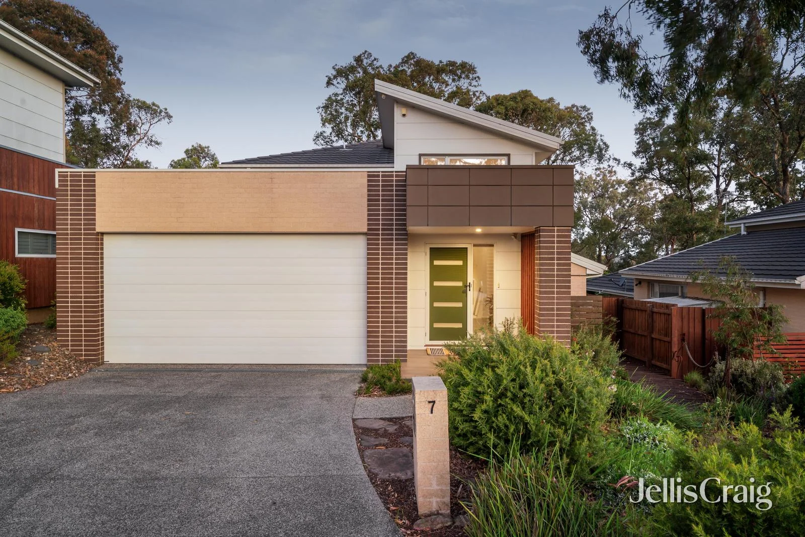 7 Evergreen View, Eltham North VIC 3095 | Domain