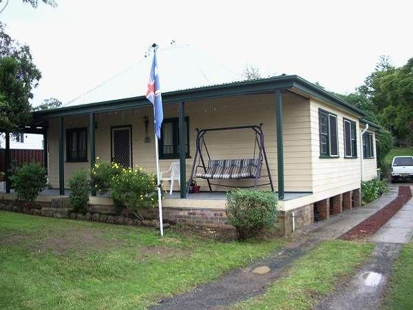 12 Berkeley Street, Stroud | Property History & Address Research | Domain
