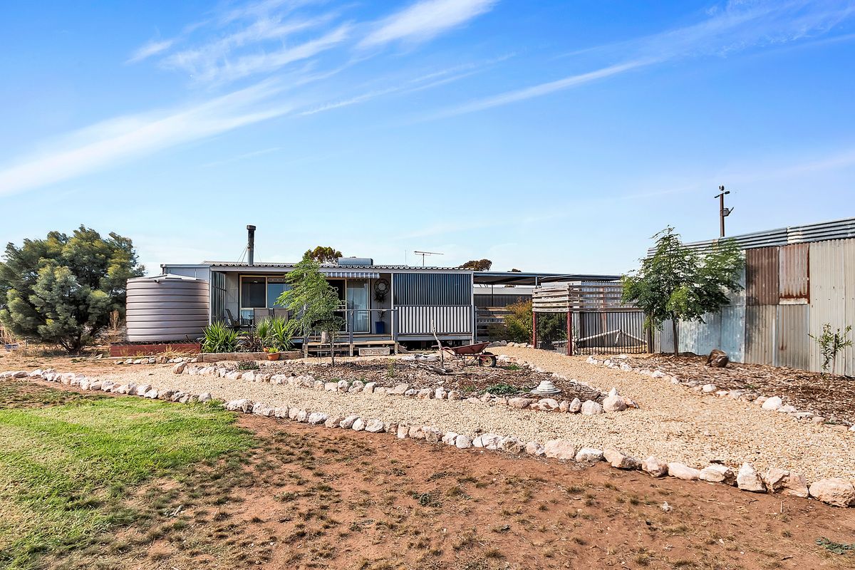 Sold 411 Frost Road, Lower Light SA 5501 on 22 Dec 2017 - 2013593934 ...