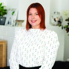 Debbie Carey | Richardson & Wrench Goulburn | Real Estate Agent in 48 ...